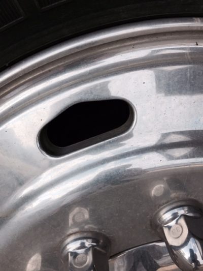 Dually Valve Stem for Freightliner with Aluminum Wheels - DL4FL ...